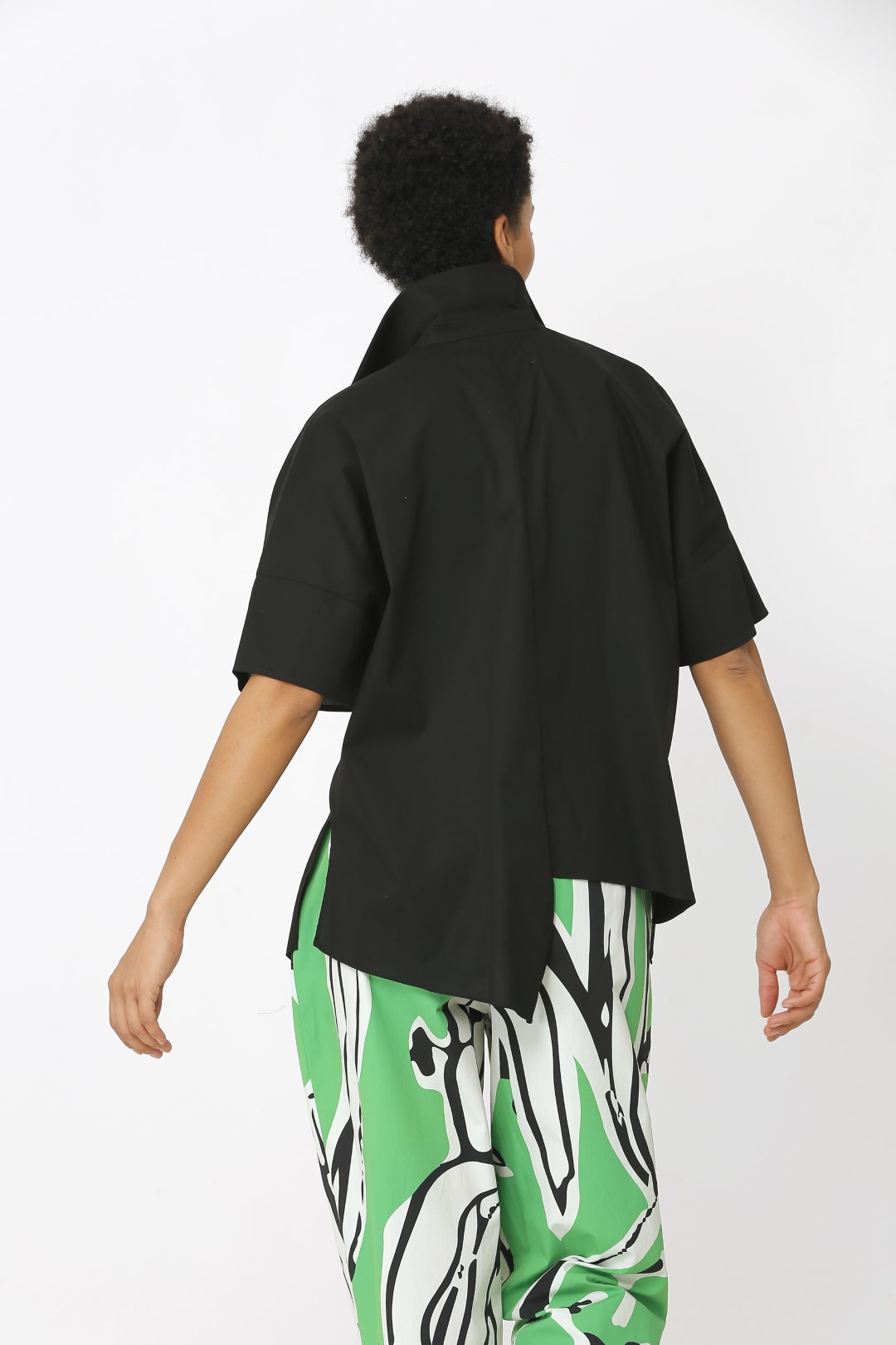 Design Detailed Pocket Shirt - Black