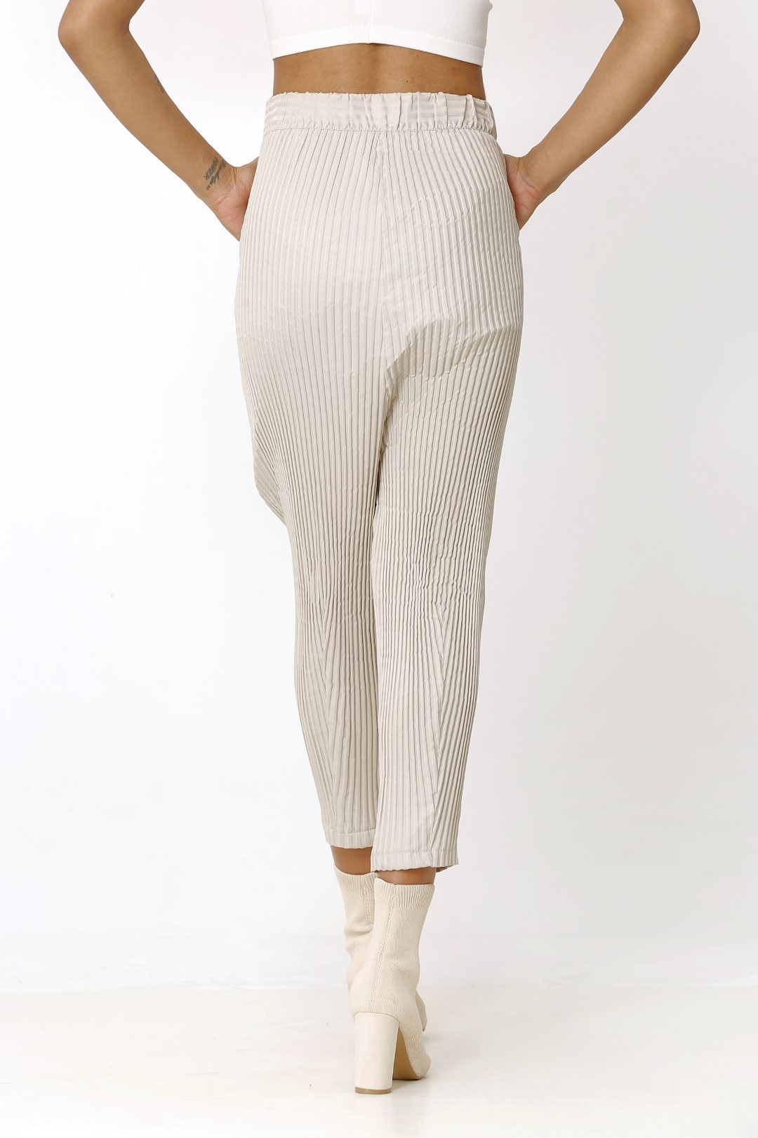 Pleated Harem Pants - Beige